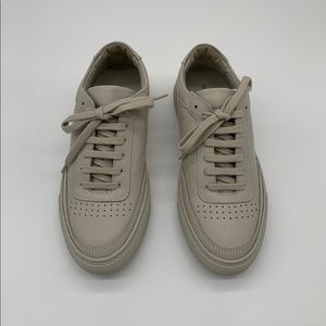 Common Projects | Shoes | Common Projects Resort Lowtop Classic Sneaker ...